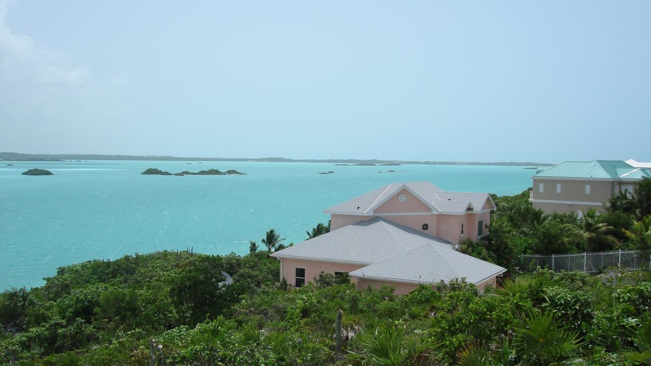 Why You Must Visit Chalk Sound on Your Next Turks & Caicos Vacation