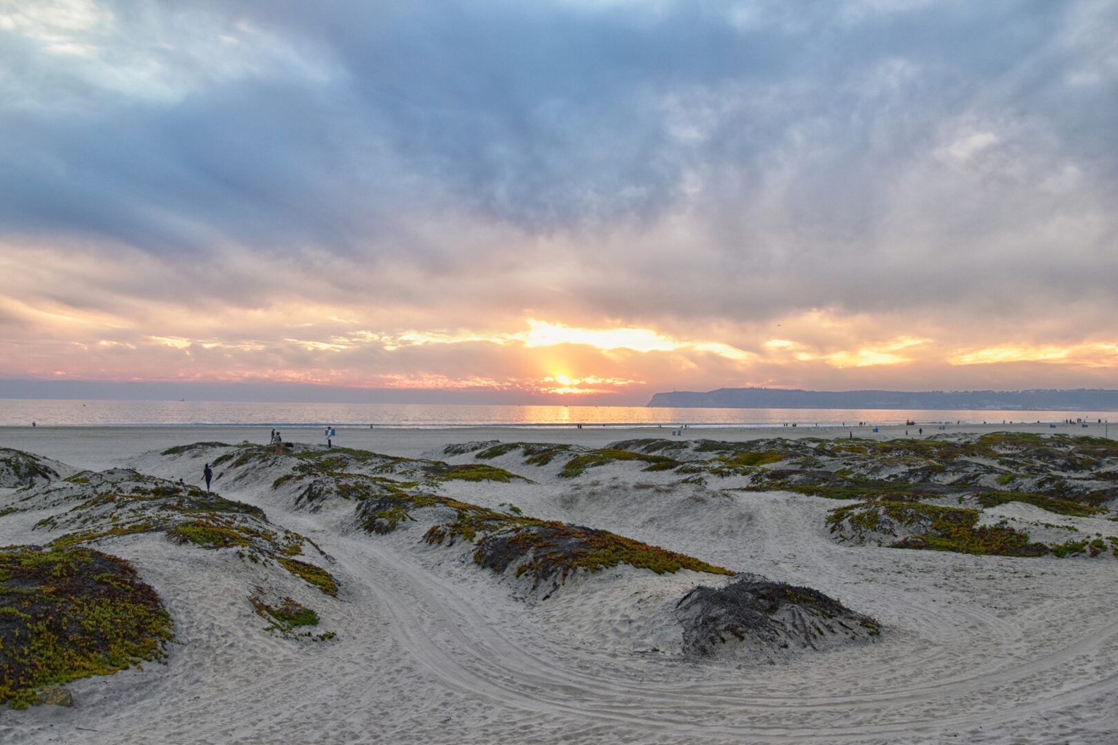 The Best Pacific Coast Highway Beaches for a Road Trip | Beach