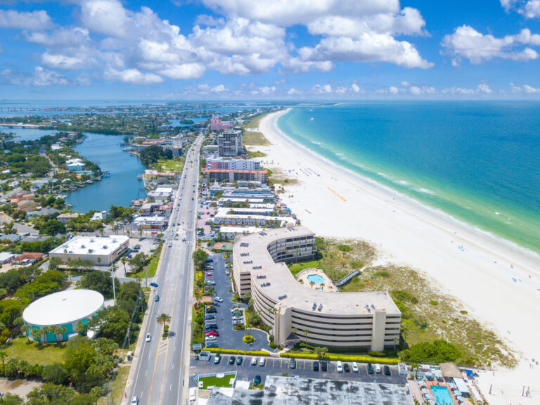 10 Warmest Beaches in the U.S. to Visit This January | Beach