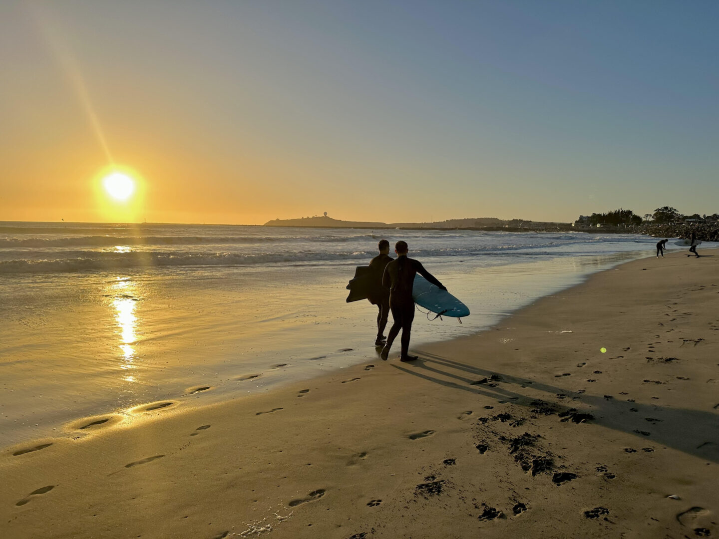 12 Best Surf Spots in the World for Every Skill Level | Beach